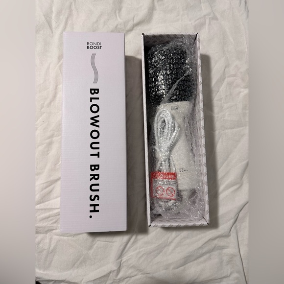 Bondi Boost | Hair | Bindi Boost Blowout Brush Pro 3 In | Poshmark